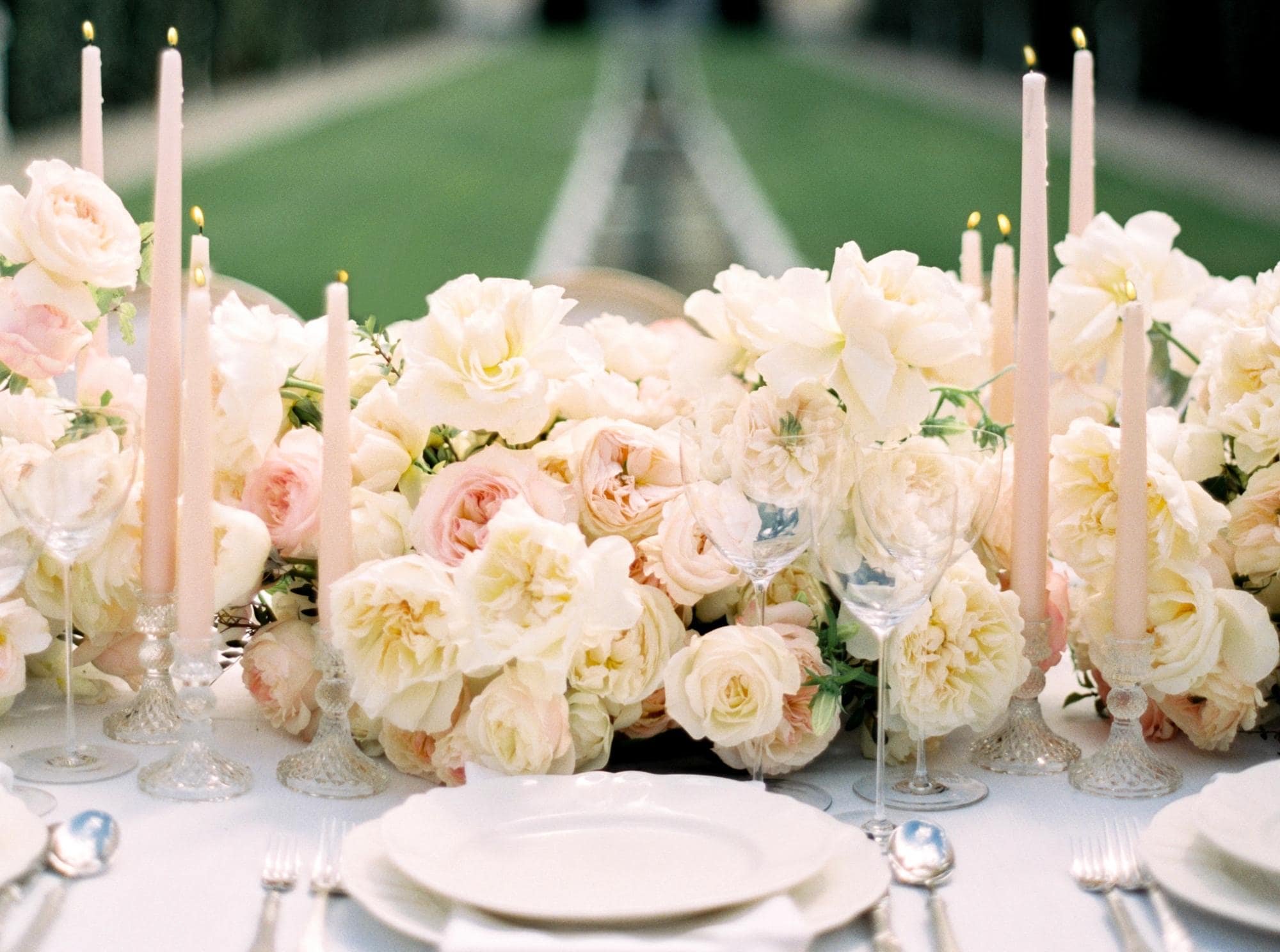Traditional Wedding Inspiration with White and Pink Roses - David ...