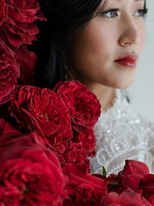 Tess, The Ultimate Red Rose - David Austin Wedding and Event Roses