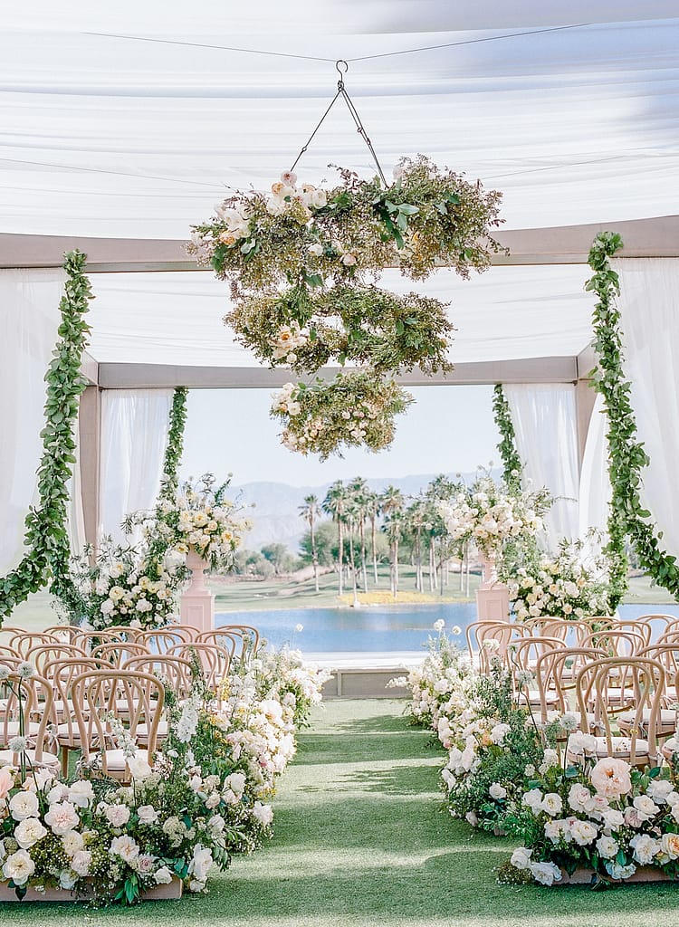 8 Outdoor Wedding Ceremony Styles - David Austin Wedding and Event Roses