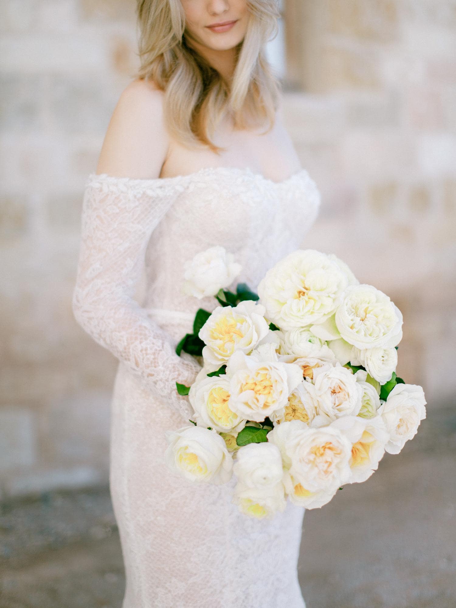 Leonora, A Timeless Ivory Rose for Your Wedding - David Austin Wedding ...