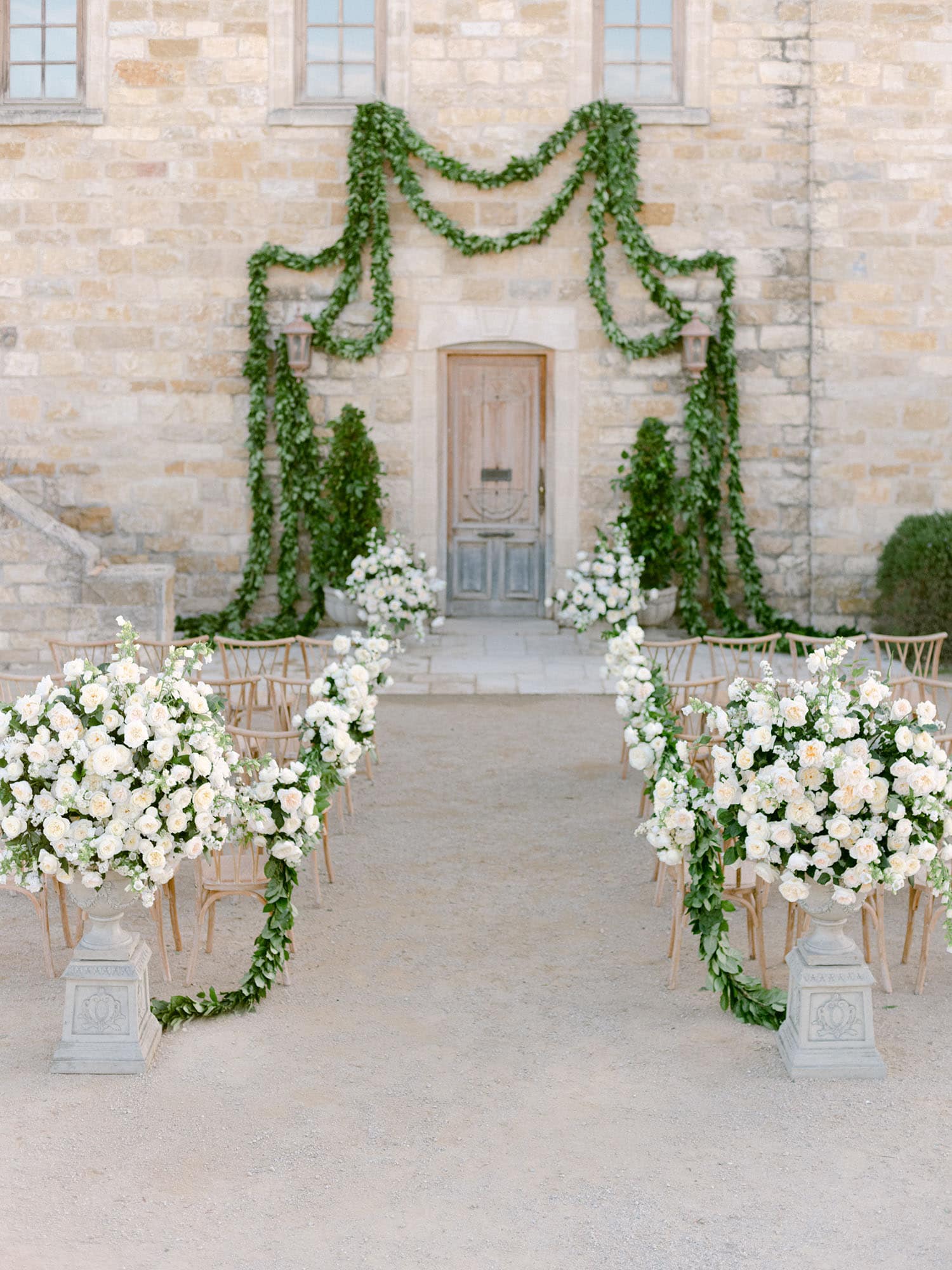 Classic Weddings - David Austin Wedding and Event Roses