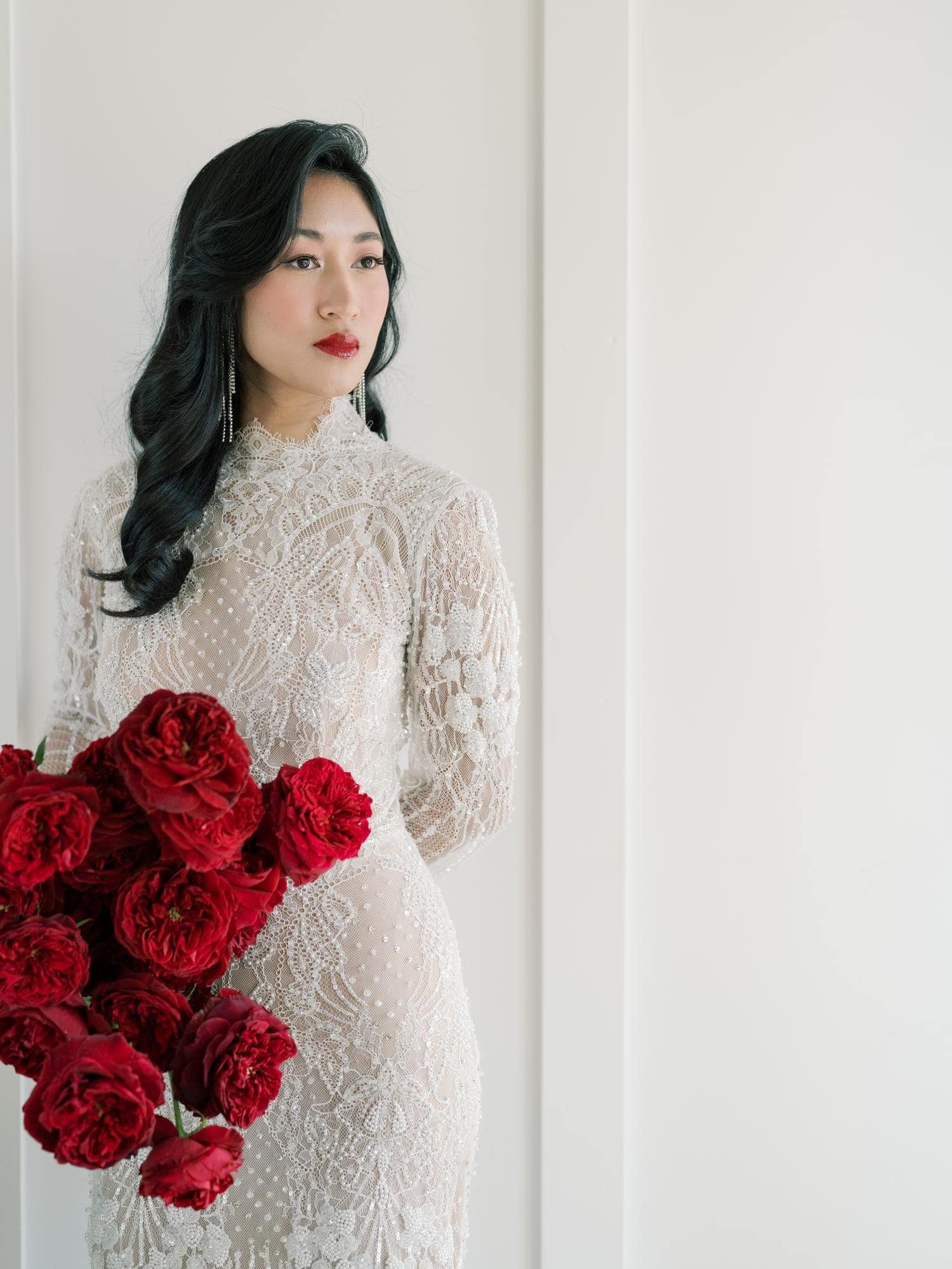 Tess, The Ultimate Red Rose - David Austin Wedding and Event Roses