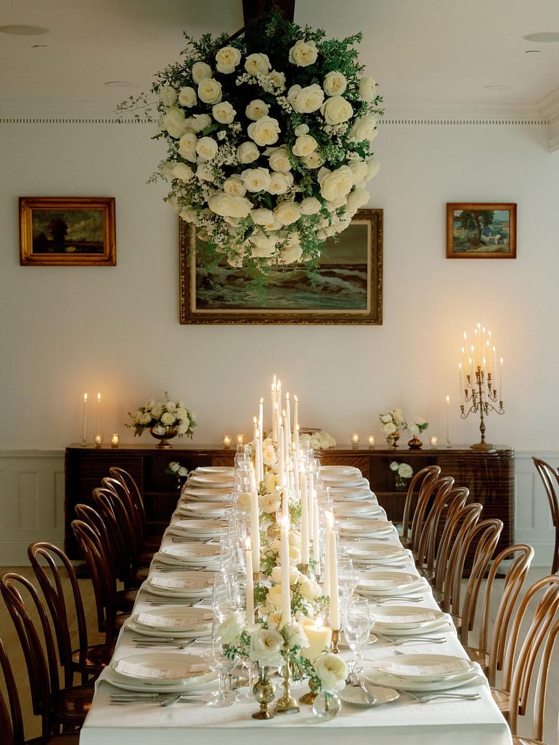 A White Rose Wedding - David Austin Wedding and Event Roses