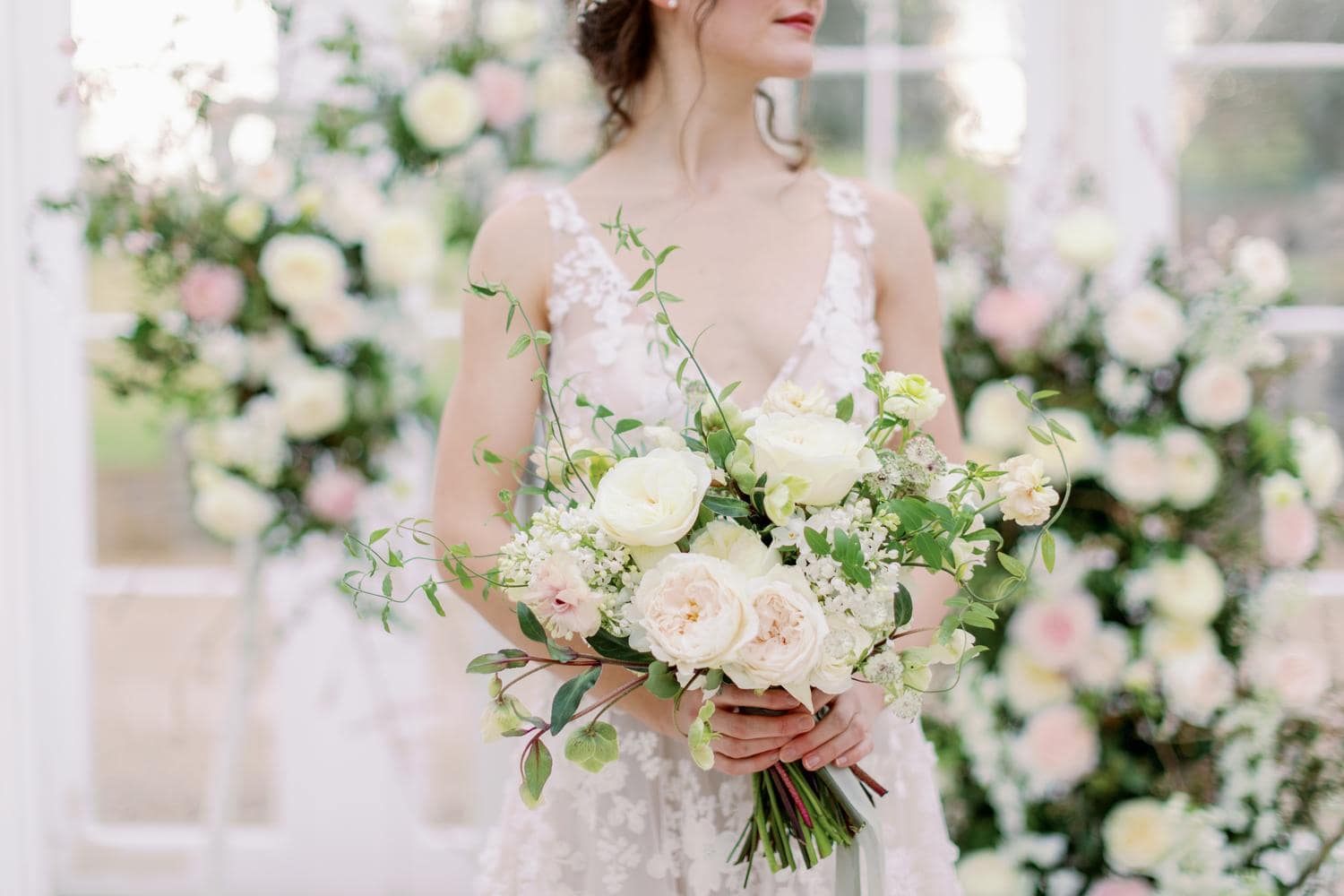 Traditional Wedding Inspiration with White and Pink Roses - David ...