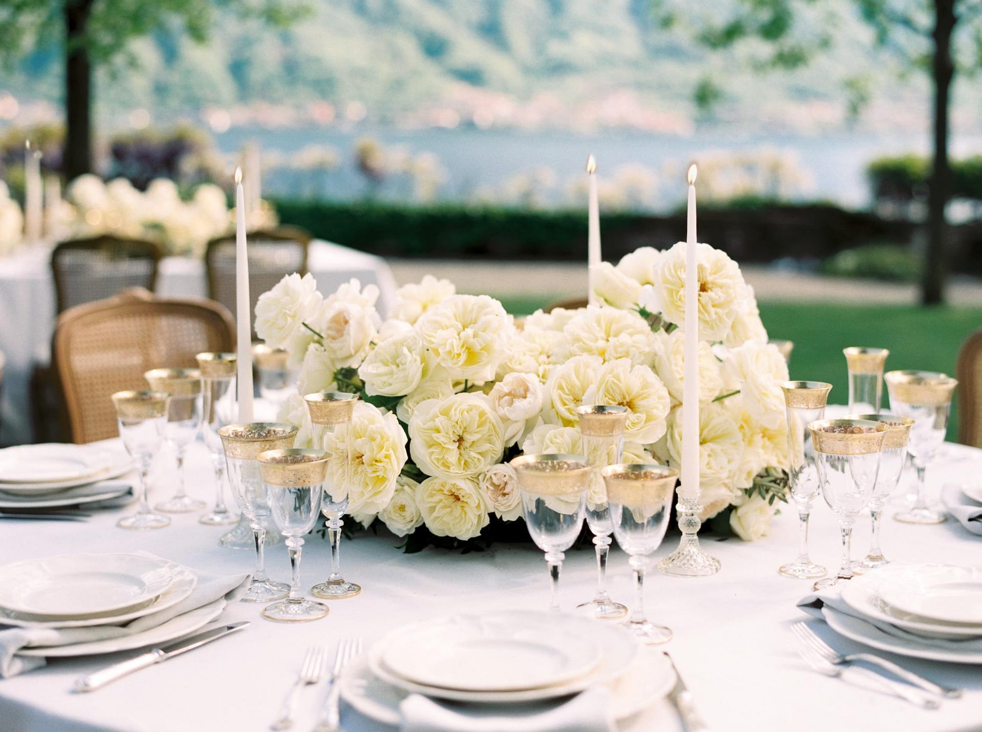 All-White Wedding Styling - David Austin Wedding and Event Roses